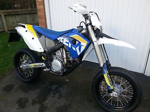 Husaberg FE 570 SUPERMOTO. 2010. 300 Miles INC OFF ROAD WHEELS
