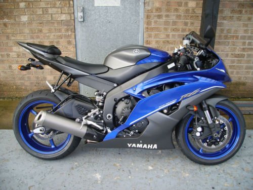 Yamaha YZF R6 13 Racing Blue 1 Owner