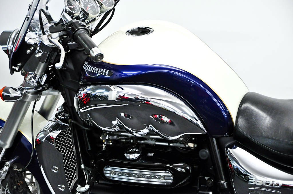 Triumph Rocket Classic 2007, Screen, Running Boards, Panniers, Clock