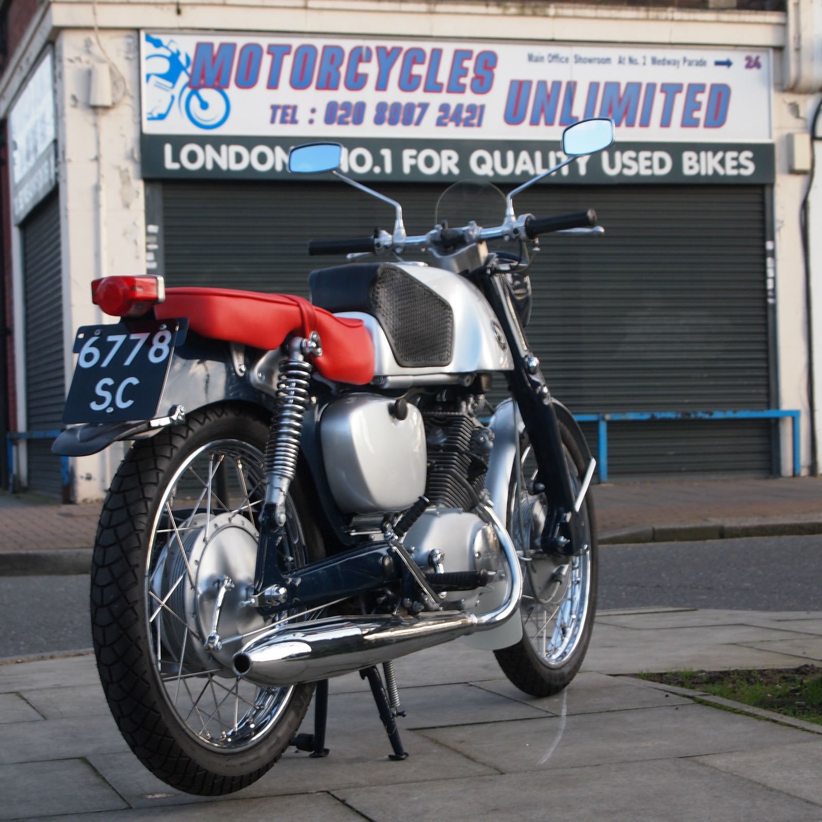 1963 Honda CB92 125 Super Sport Benly Classic Vintage Very Rare
