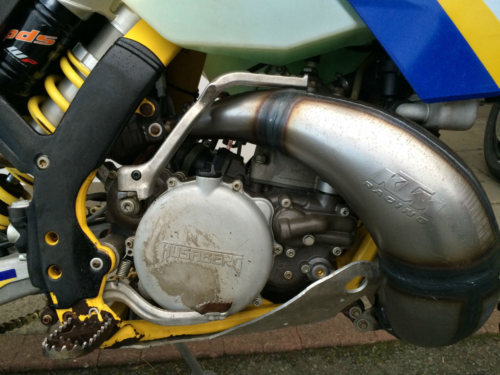 2012 Husaberg TE 300 EXC 300 Ideal Enduro Green Lane Motorcycle 109.9 Hours