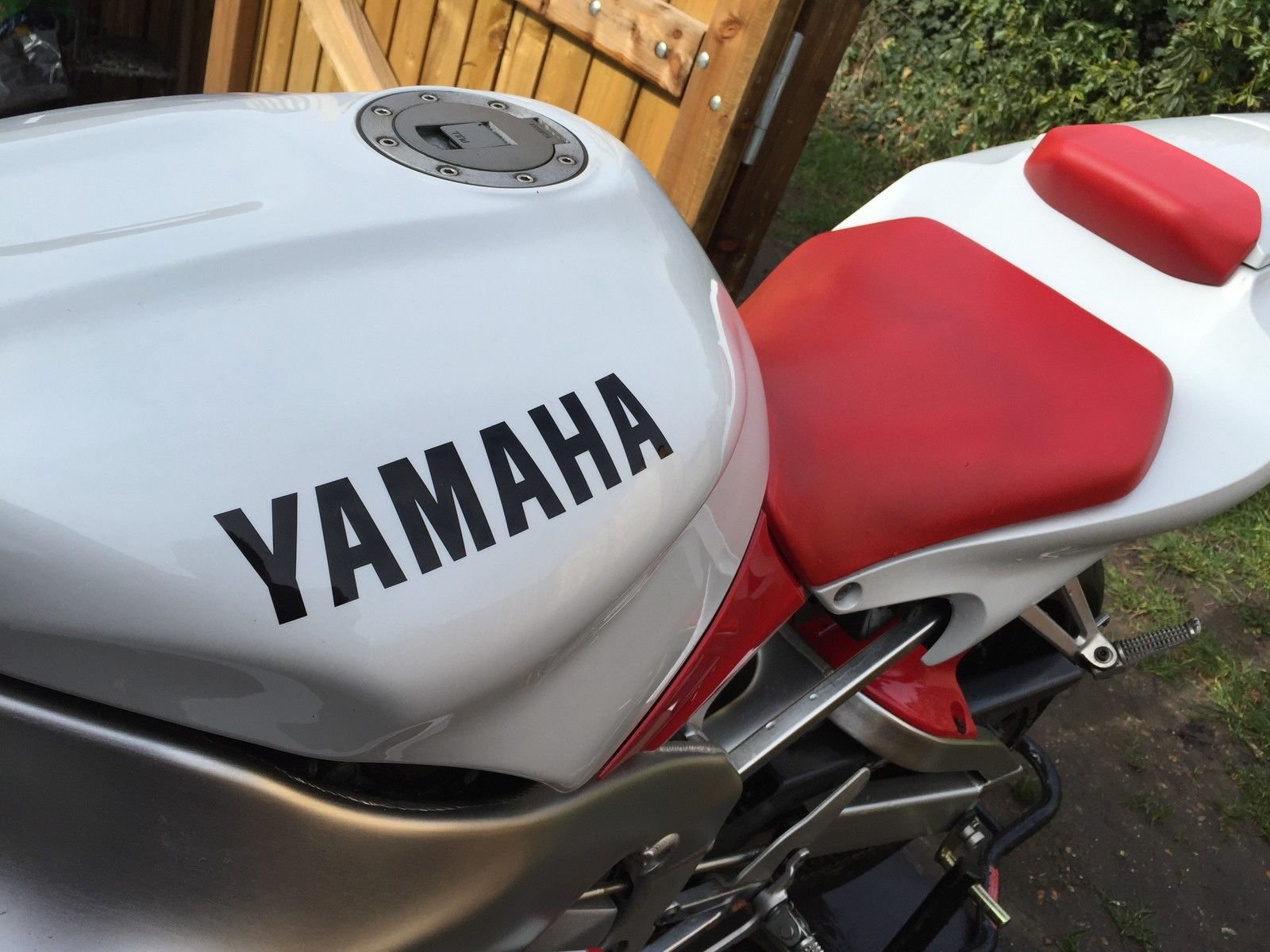 Yamaha YZF-R1 4XV MK1 1998 Red/White