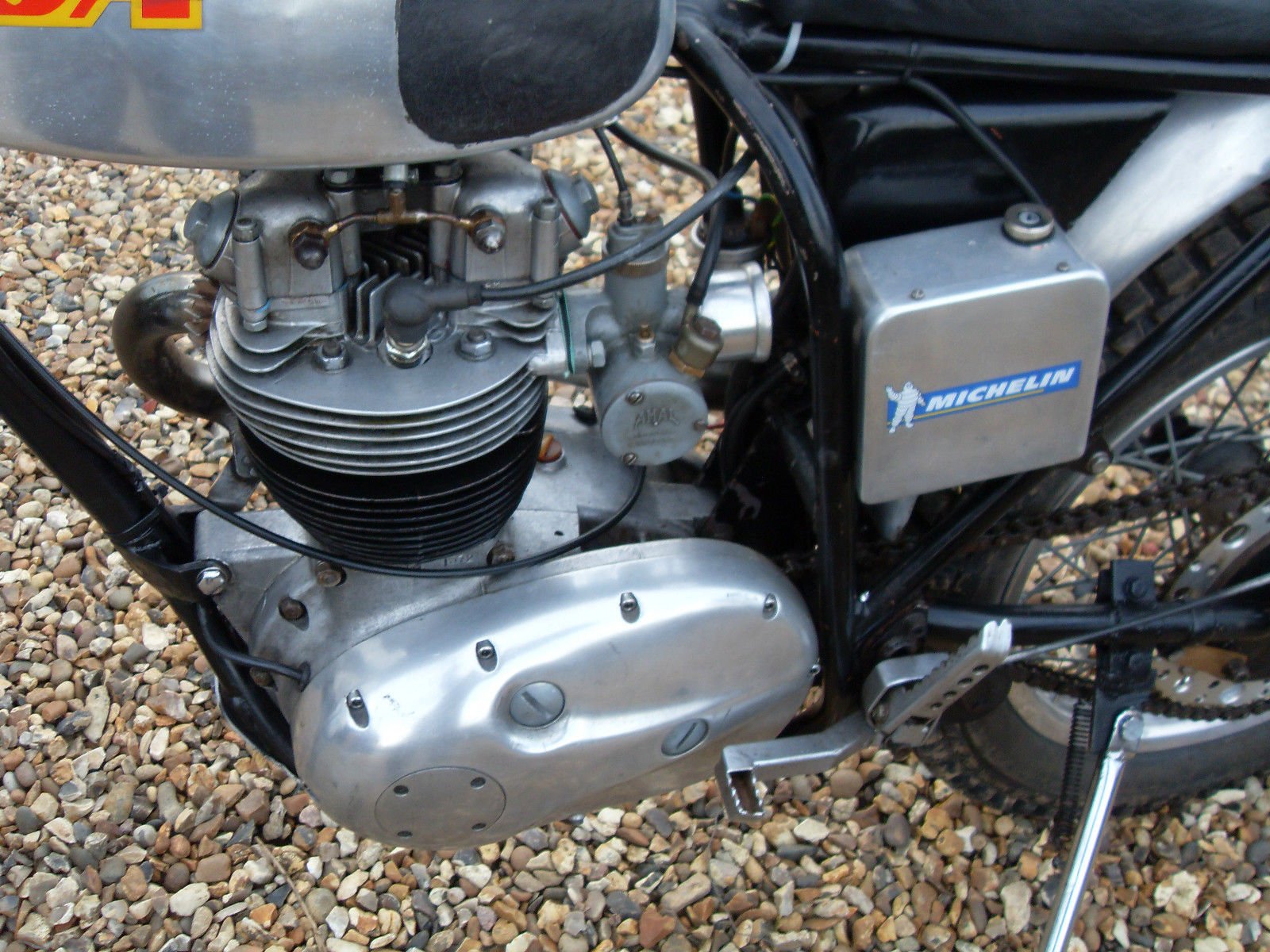 BSA B40 Trials Road Registered