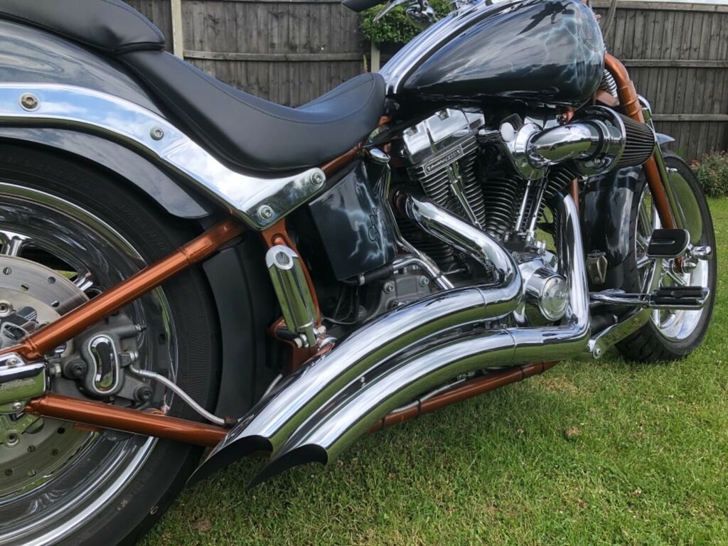 Harley-Davidson Softail Springer FXSTSSE-2