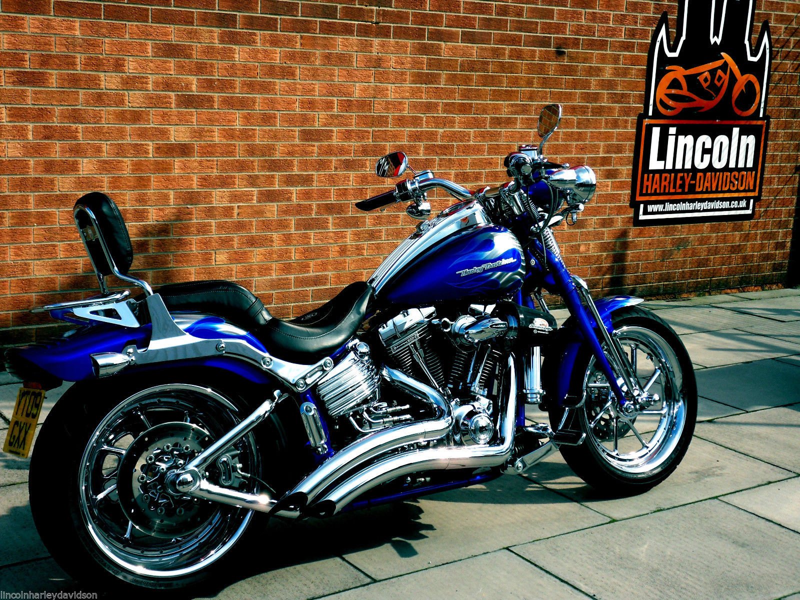 2009 Harley-Davidson FXSTSSE CVO Softail Springer Screamin Eagle