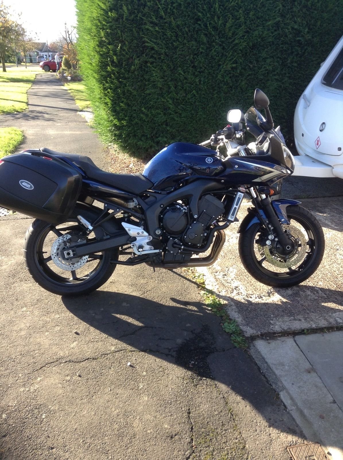 2010 Yamaha FZ6 FAZER S2 ABS BLUE GIVI TOURING PANNIERS